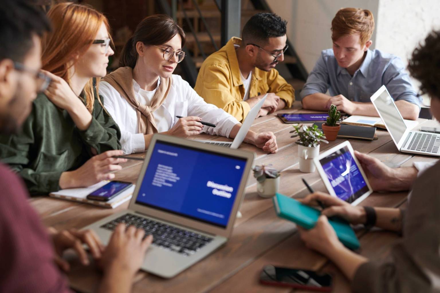 How You Can Run Business More Efficiently in 2022 - Calendar